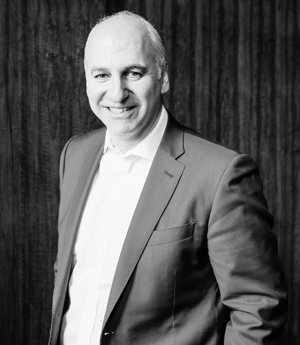 John Sinnos I 25+ years experience I Foster Denovo